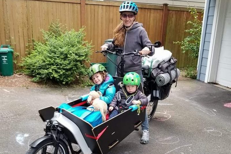 What is a Cargo Bike How to Ride It Safely and Effectively - Family ...